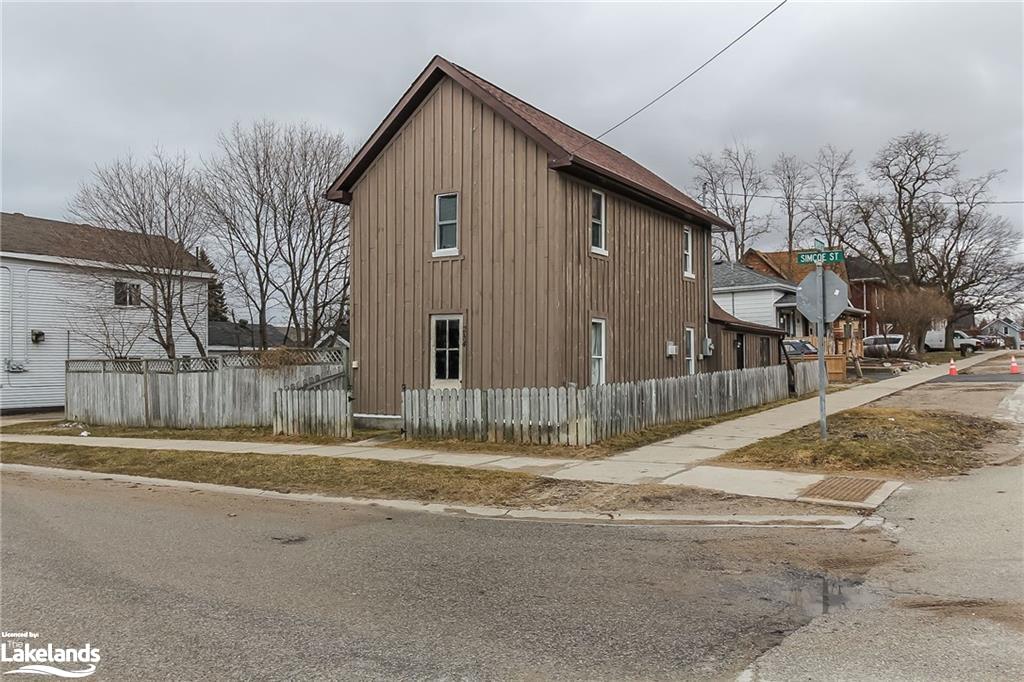 234 Simcoe Street, Sold in Collingwood - Zoocasa